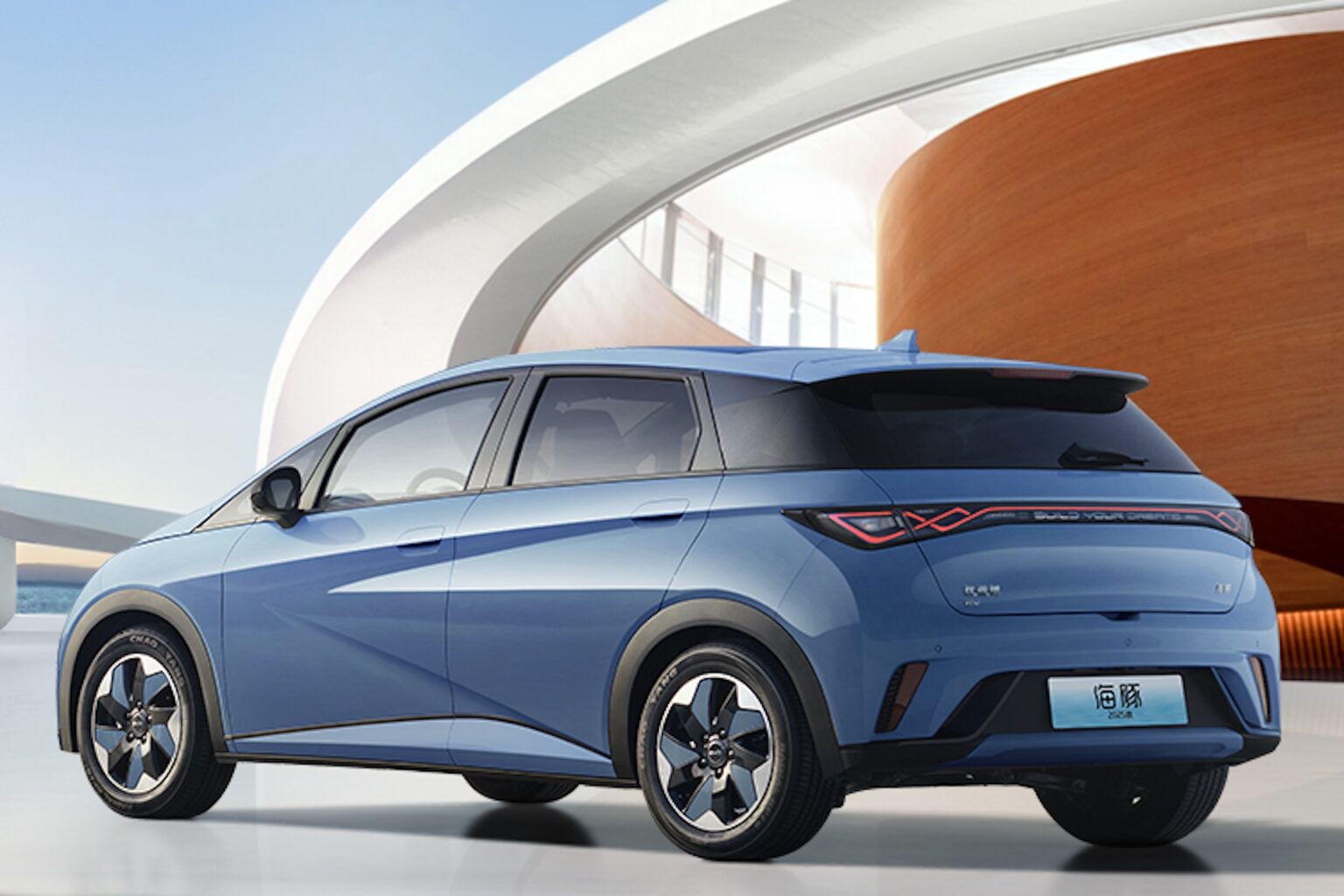 Neuer BYD Dolphin: Mehr Reichweite, gleicher Preis